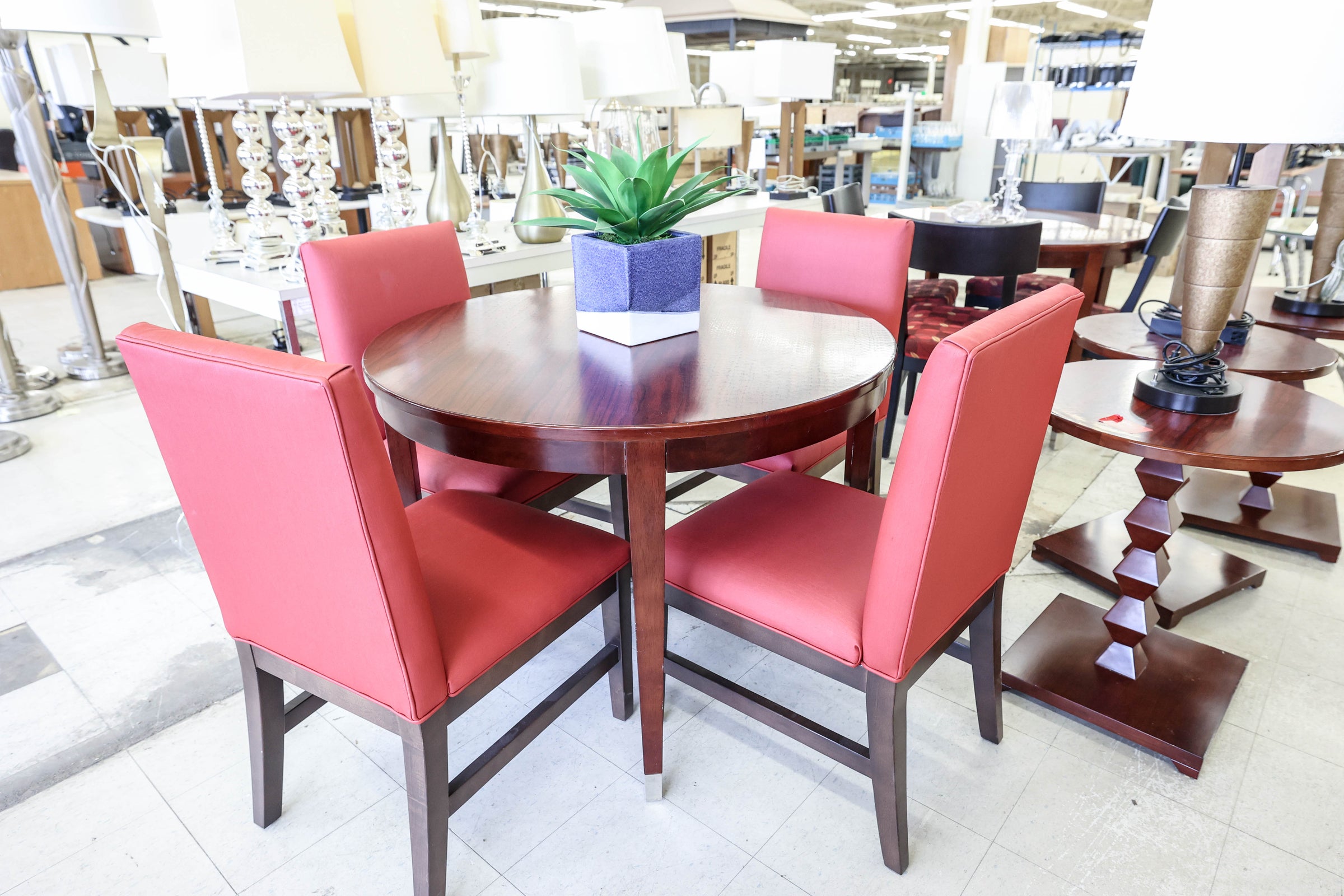 Home | Med Central Outlet & Transport