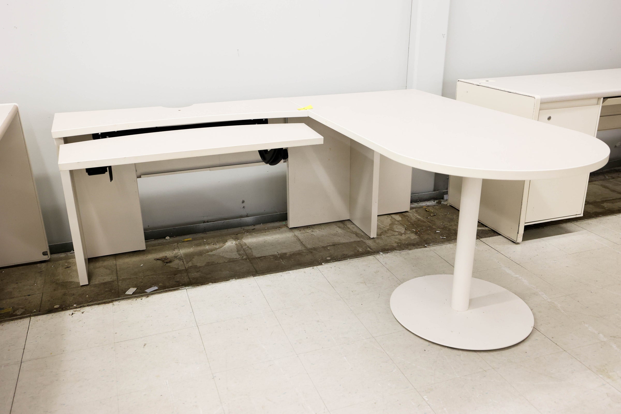 Home | Med Central Outlet & Transport